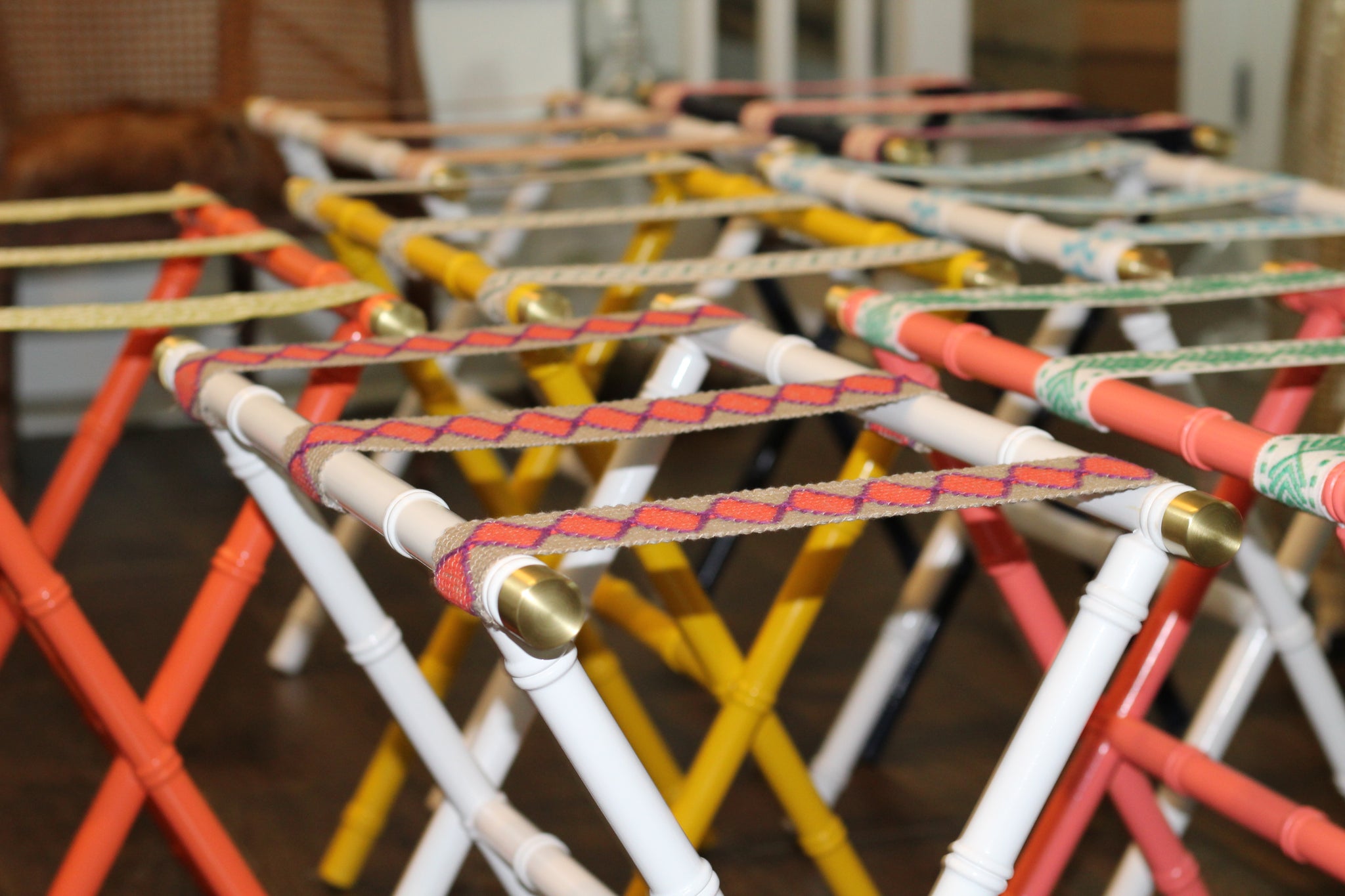 MarMar Bamboo Luggage Rack - Stay Luggage Racks